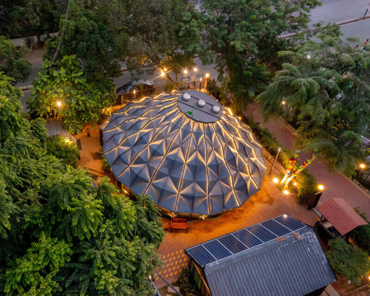 Darwin Bucky Ahmedabad, India andblack design studio | Design Dekko