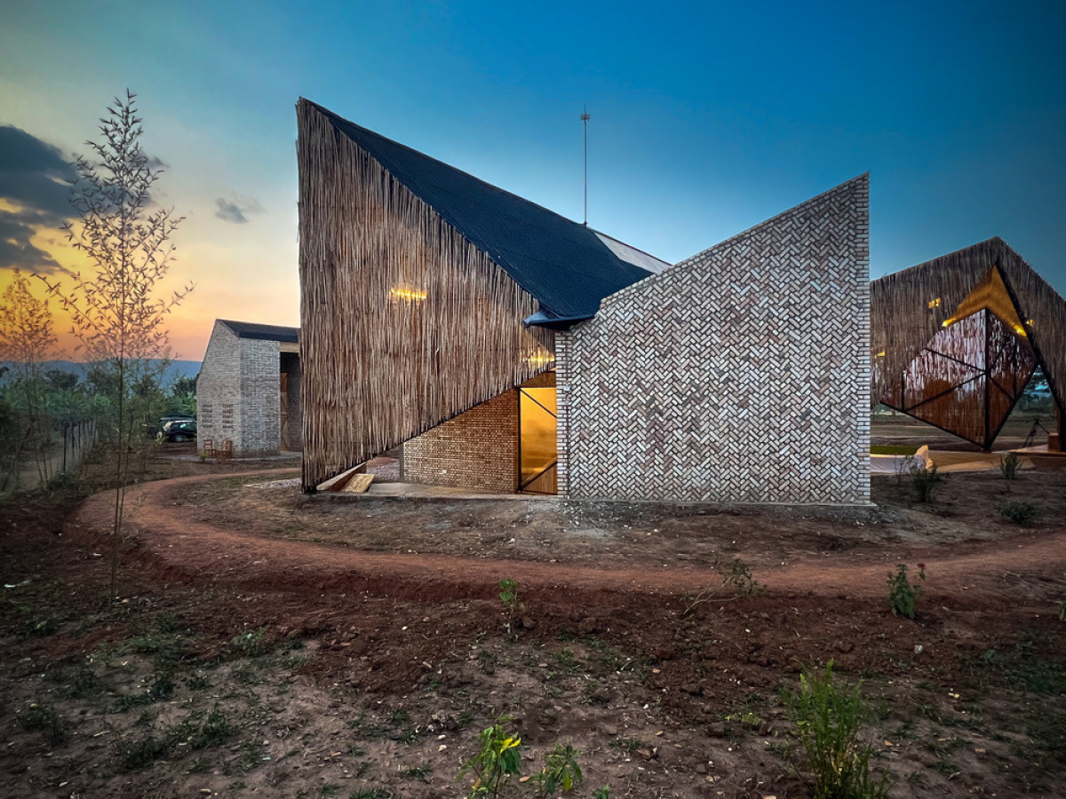 Komera Leadership Center in Kayonza, Rwanda by BE_Design | Design Dekko