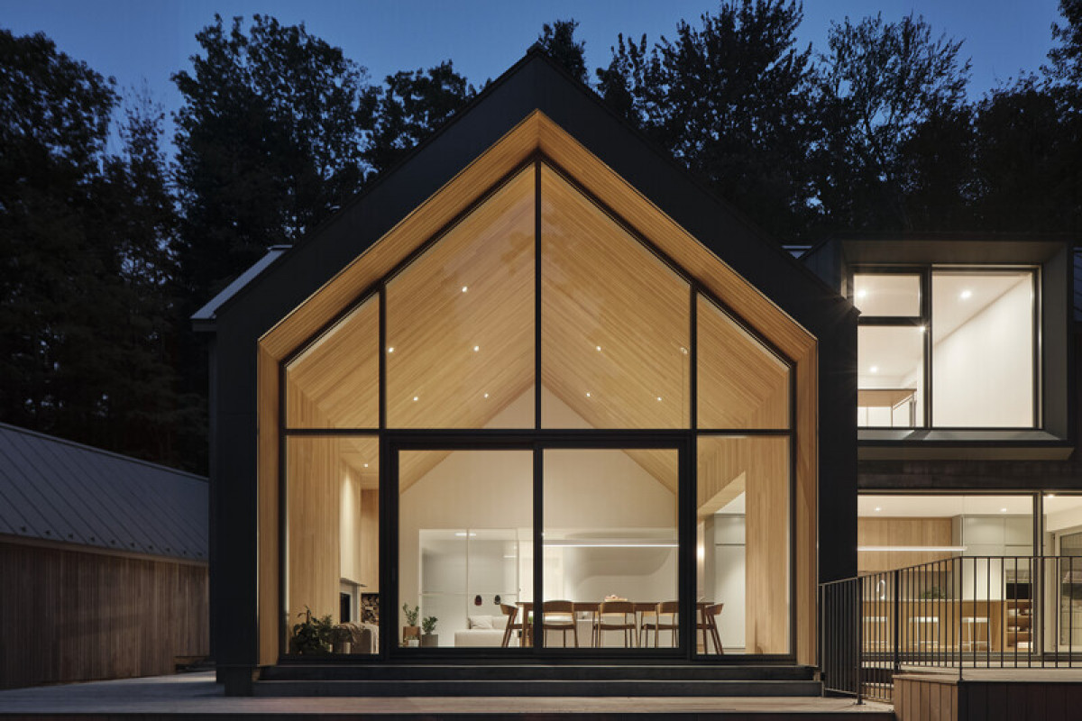 "De la Descente" in Stanstead, Canada by Matière Première Architecture ...