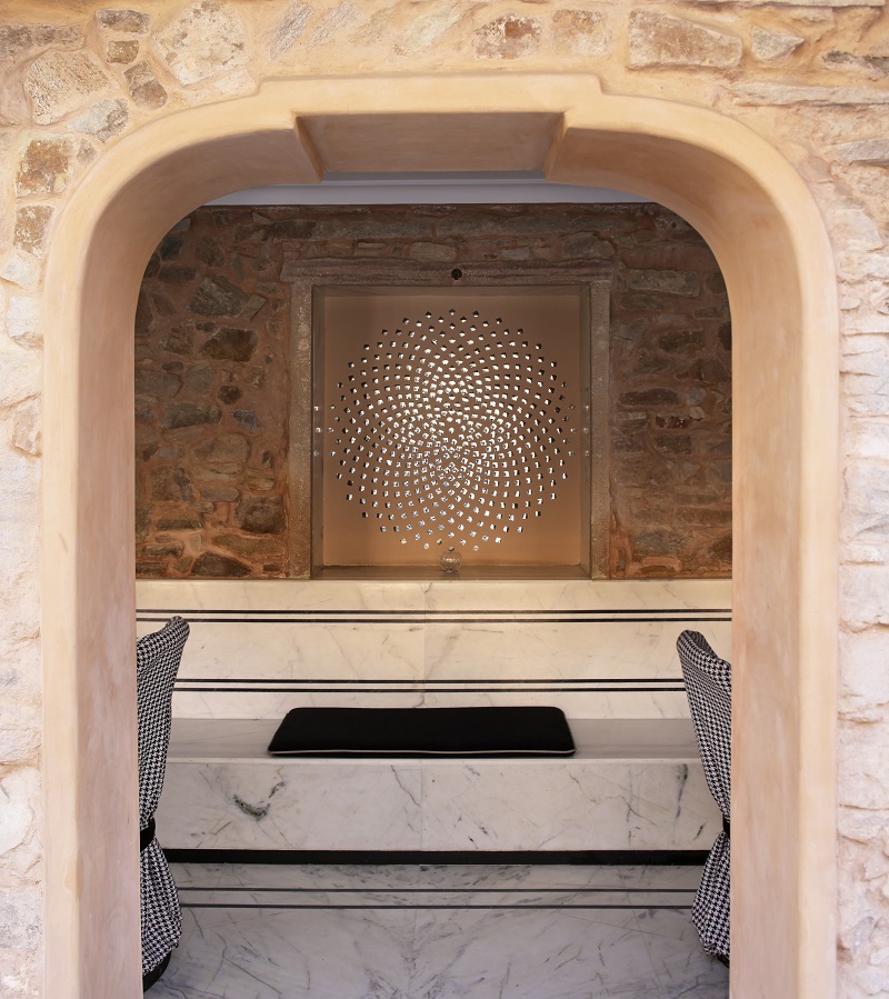 Traditional Indian art & crafts in architecture and interior design ...