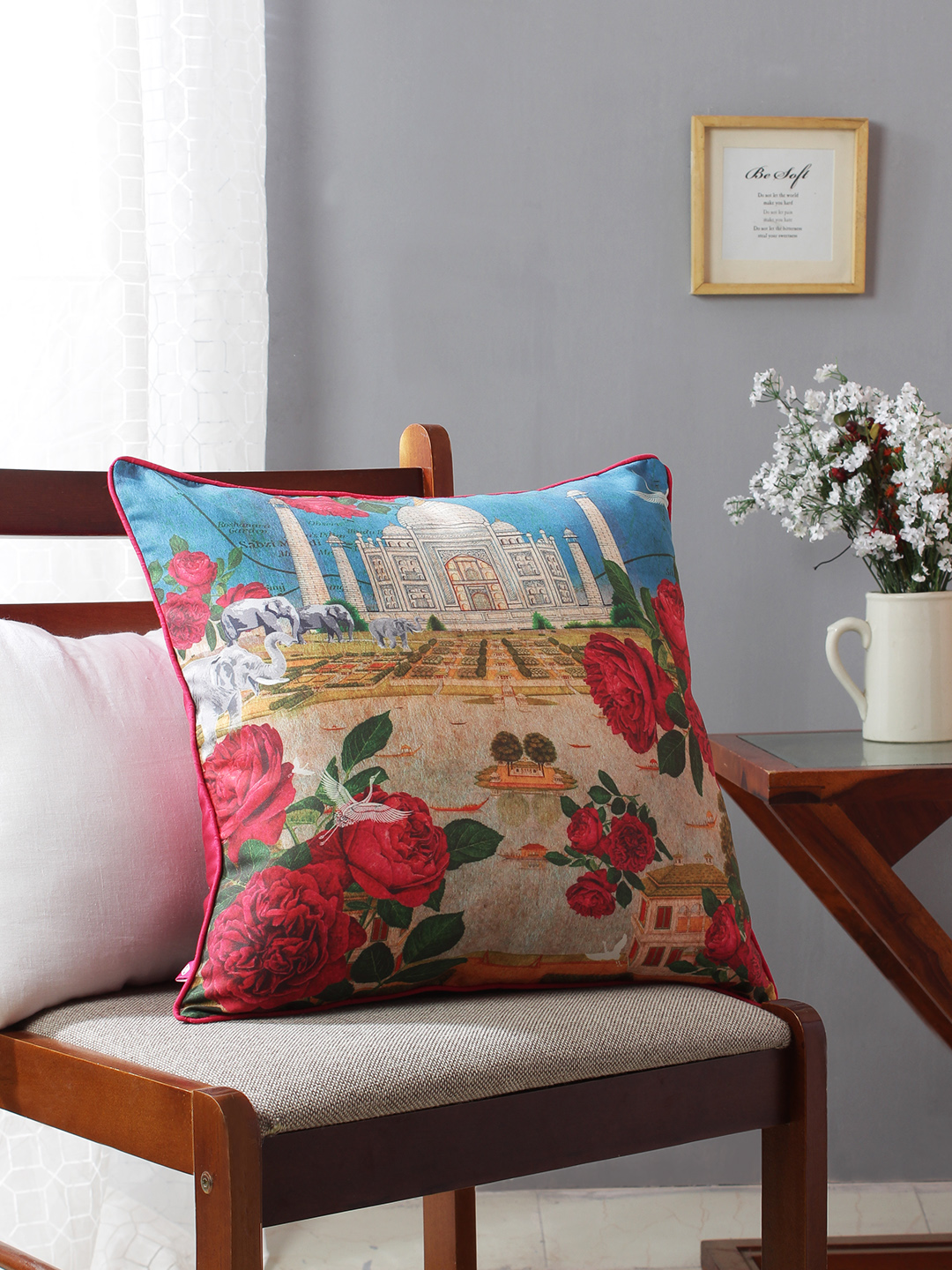 7 decor must haves for your living room | Design Dekko