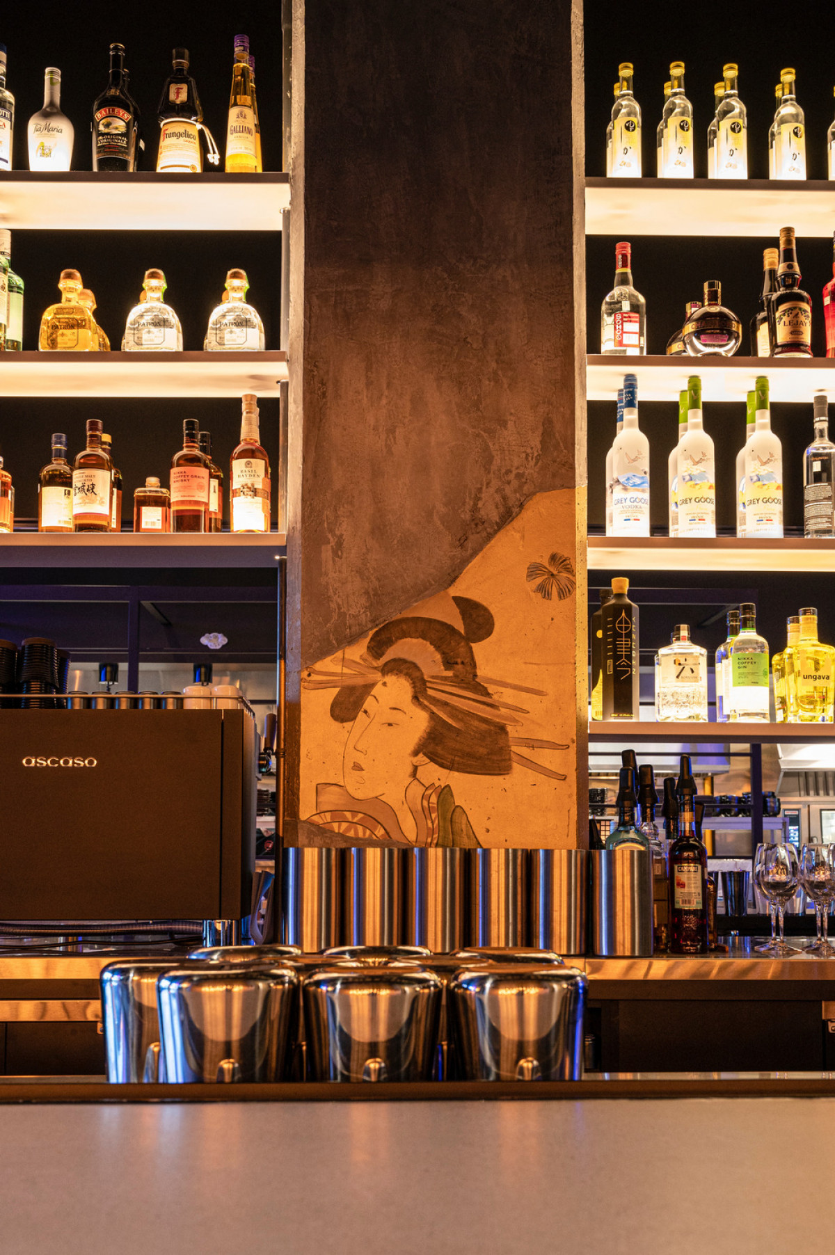 Iru Izakaya: When tradition meets modernity | Design Dekko