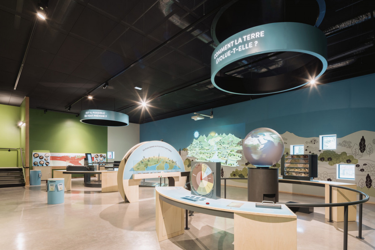 Cosmocité: A contemporary showcase for the Scientific Culture of ...