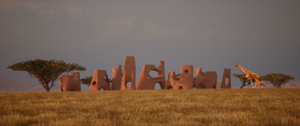 Giraffe Water Towers by ZOO Architects | Design Dekko